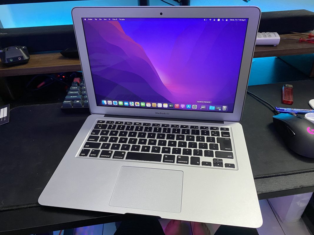 Air 2013 → 2017 - Maccato - Macbook gì mà rẻ thế?