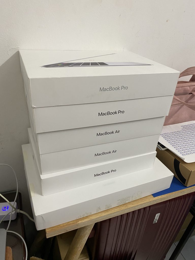 Trang chủ - Maccato - Macbook gì mà rẻ thế?